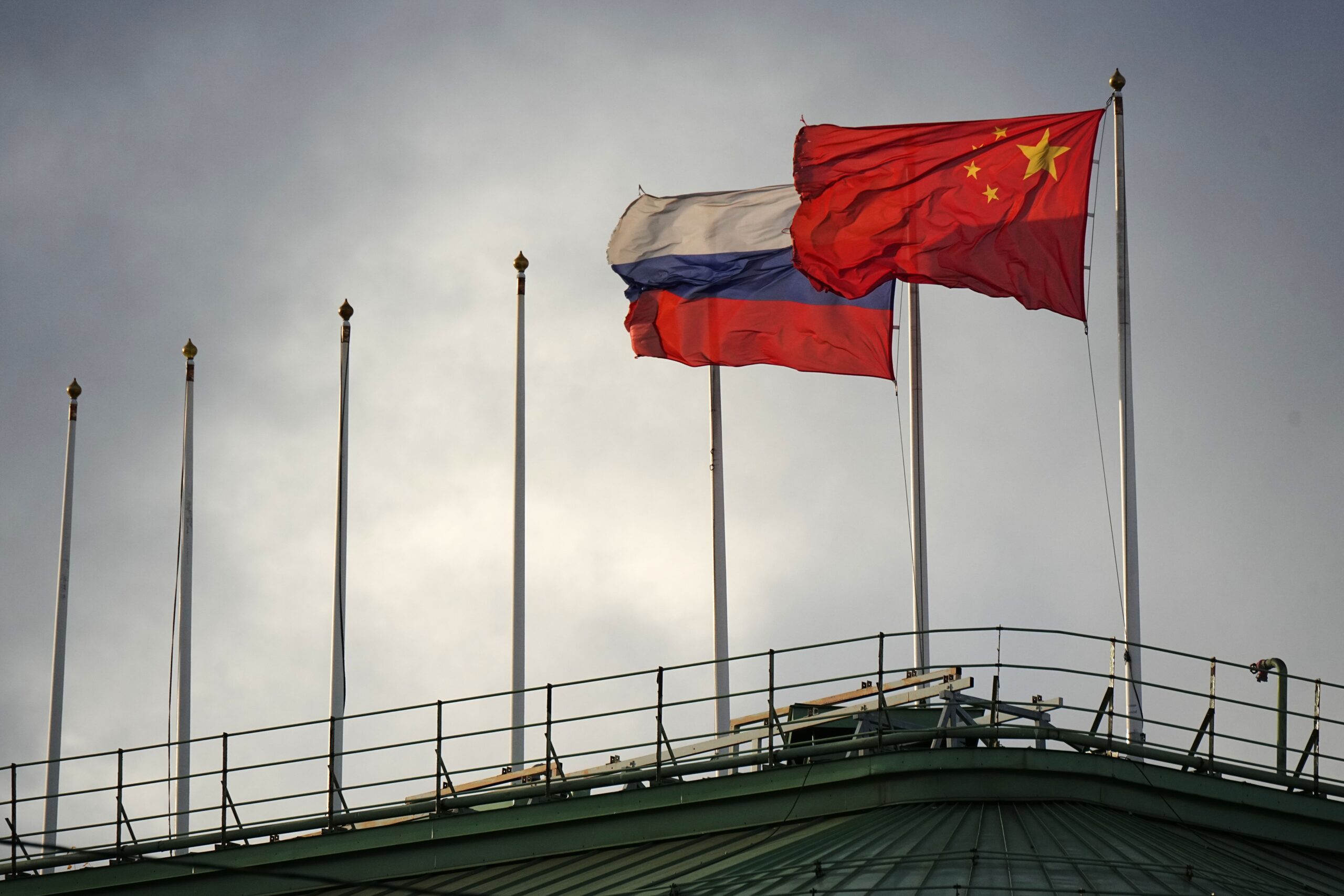 Unequal partners: Consequences of the power shift in Sino-Russian ...